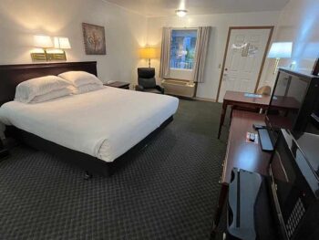Rooms & Rates - The Dutton Inn | Branson Mo